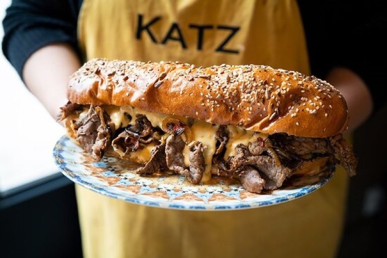 Katz un proyecto distinto, pero rompedor - Crónica Económica